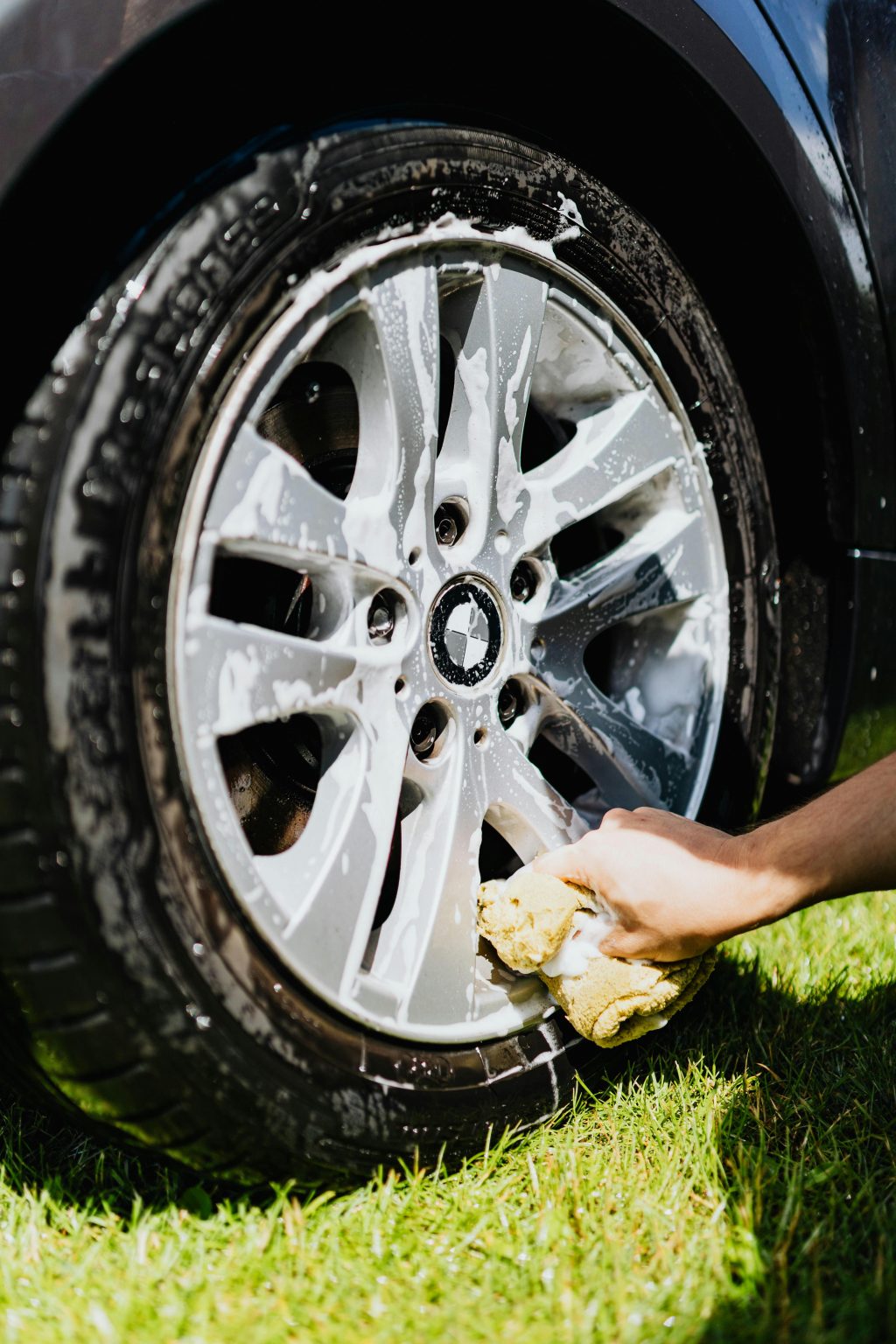 Step-by-Step Guide to Polishing Car Wheels - Detailing Delights